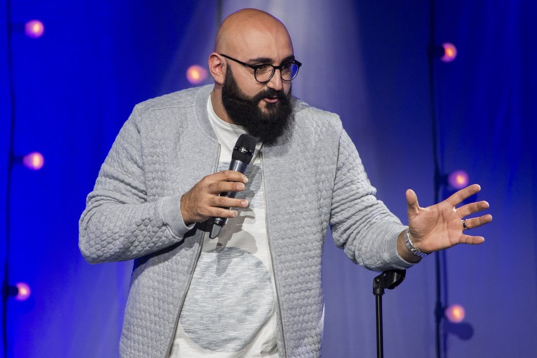 Ali Jahangiri - Juonnot, roastaukset ja stand up