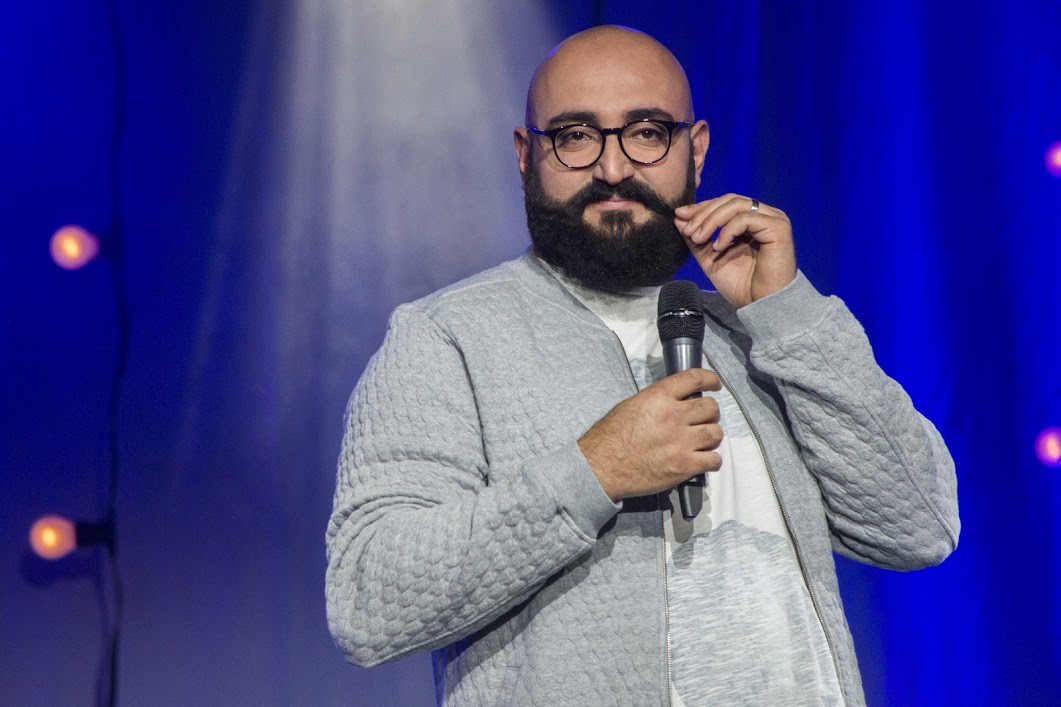Ali Jahangiri - Juonnot, roastaukset ja stand up